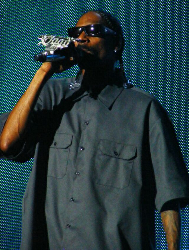 20 People Share Their Warm And Rude Encounters With Celebrities | DeMilked