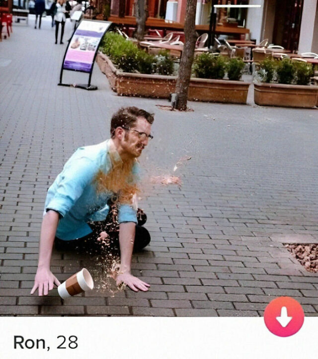 30 Totally ‘Blursed’ Photos That Don’t Provide Any Explanations | DeMilked