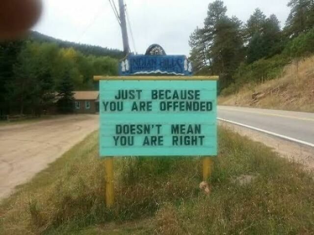 30 “Funny Signs” That May Leave You In Stitches From Side-Splitting ...