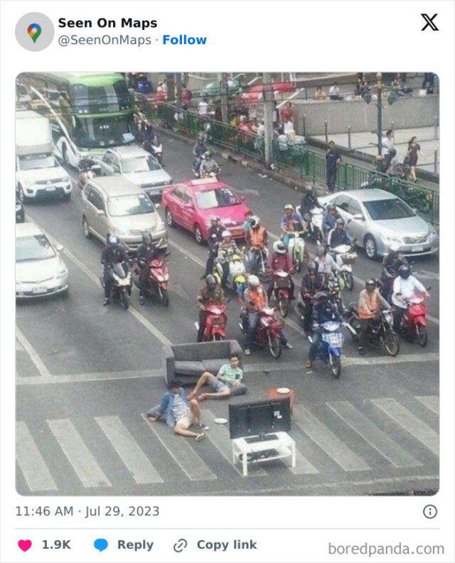 20 Silly Scenes Caught By Street Cameras And Everyday Explorers | DeMilked