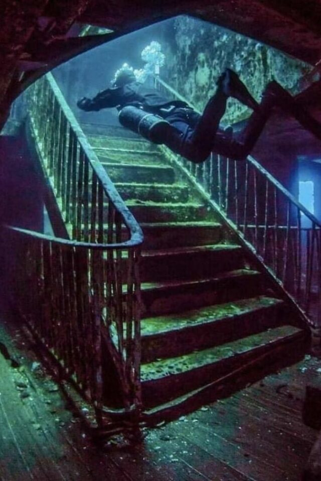 20 Of The Scariest Pics That Can Trigger The Phobia Of Man-Made Things ...