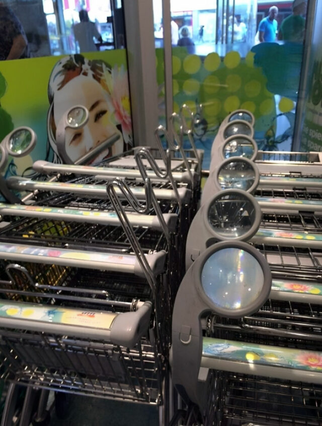 30 Clever Ideas From Retail Stores To Bring Customers Back To The Shop ...