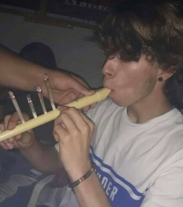 35 Random Bizarre Pics Posted On The 'Cursed Aesthetic' IG Page | DeMilked