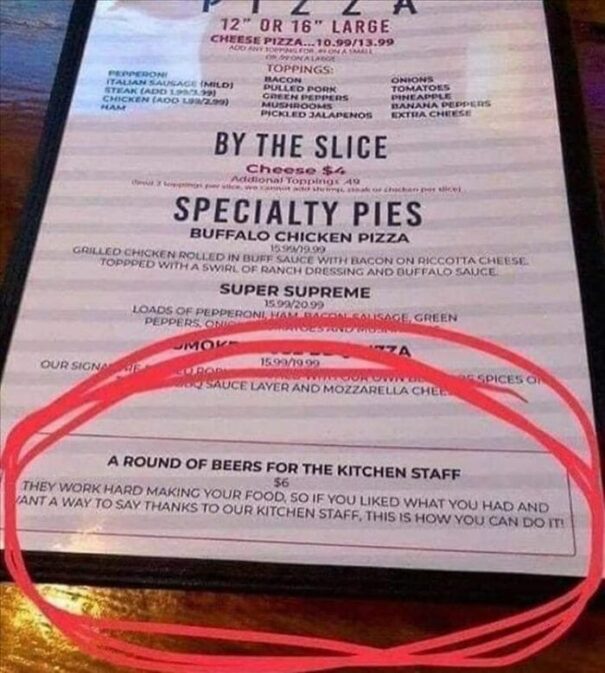 35 Humorous And Horrific Moments From The Food Service Industry | DeMilked