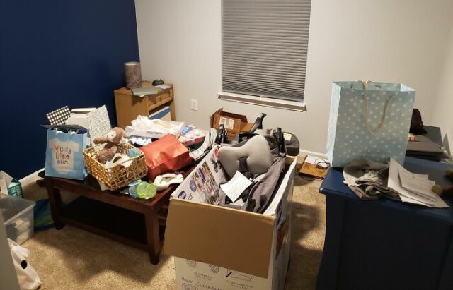 40 Funny Pics Of The Realities Of Dealing With Pregnancy | DeMilked