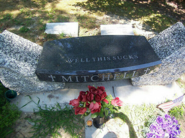 25 Witty Tombstones That Are Laughing In The Face Of Death | DeMilked