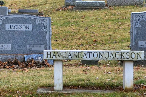 25 Witty Tombstones That Are Laughing In The Face Of Death | DeMilked