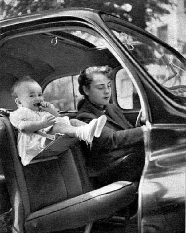 40 Timeless “Pictures Of Humanity” That Are Full Of Raw Emotion | DeMilked