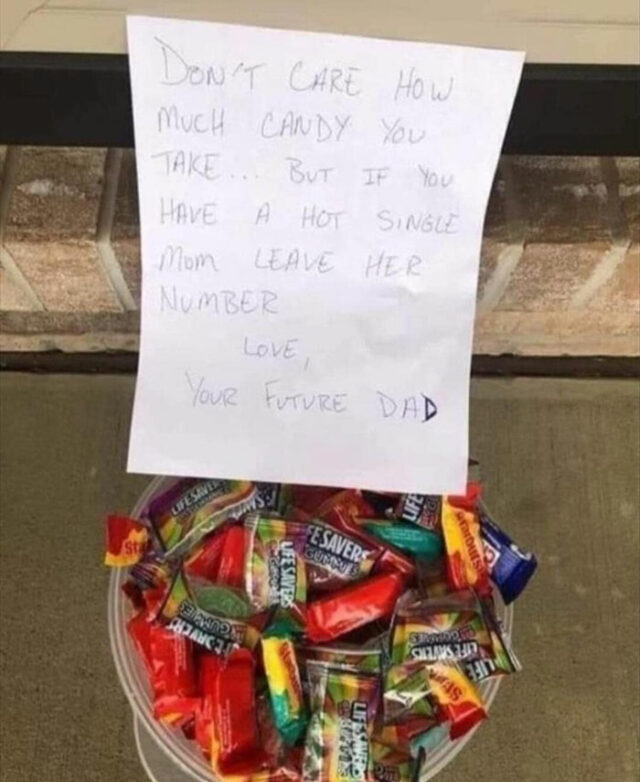 40 Of The Funniest Signs That People Randomly Came Across | DeMilked