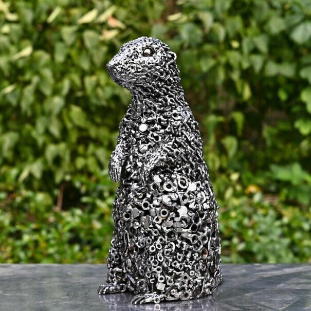 Artist Creates Sculptures Of Animals With Recycled Metals (20 Pics ...