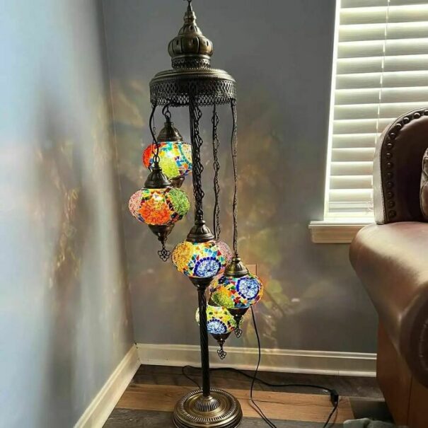 35 Funny, Bizarre, And Ridiculous Things People Found In Thrift Stores ...