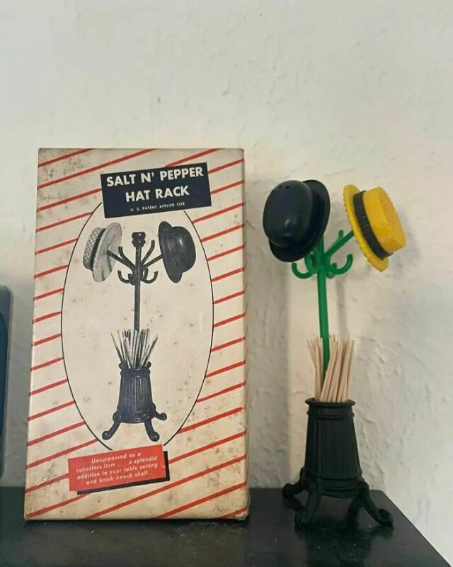 35 Funny, Bizarre, And Ridiculous Things People Found In Thrift Stores ...