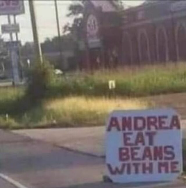 35 Funny And Weird Photos From The "Out Of Context 2.0" Facebook Page ...