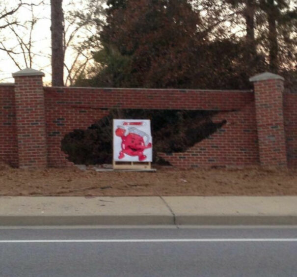 40 Wholesome Neighbours That Are A Pleasure To Live Next To | DeMilked