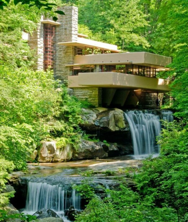 25 Strangest And Most Unique Homes Shared On This Group | DeMilked