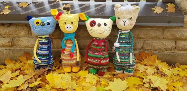 20 Times This Artist Turned Scrap Yarn Into Beautiful Toys | DeMilked