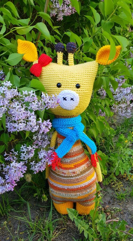 20 Times This Artist Turned Scrap Yarn Into Beautiful Toys | DeMilked