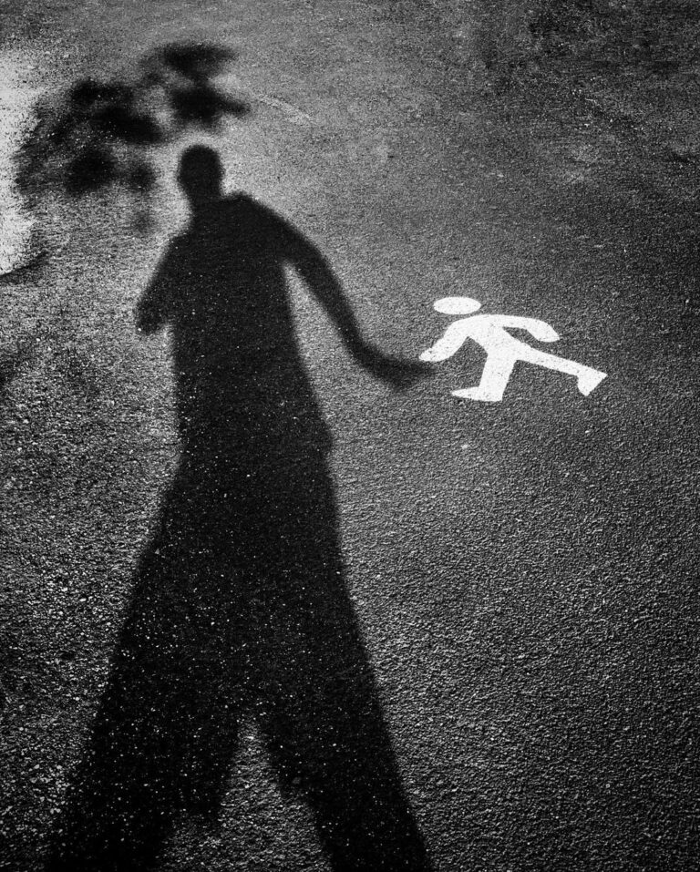 Photographer Shows His Artistic Vision Through Shadow Photography (10 ...