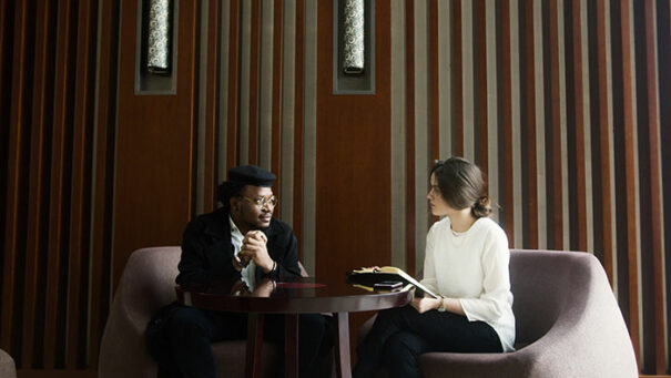 25 Inappropriate Job Interview Questions People Had To Face | DeMilked