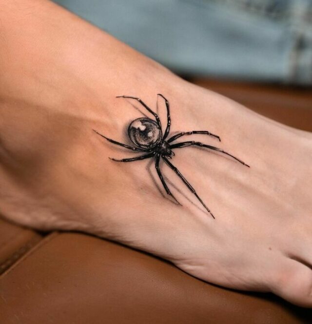 35 Astonishing 3d Tattoos That Come To Life On The Skin | DeMilked