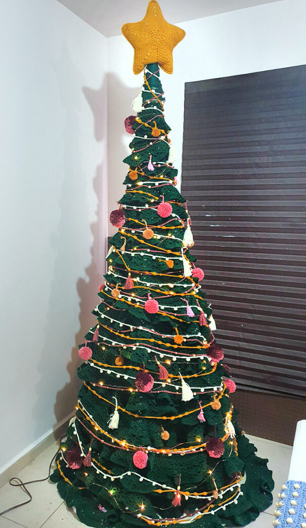 40 Gorgeous Christmas Trees Decorated In Celebration Of The Season ...