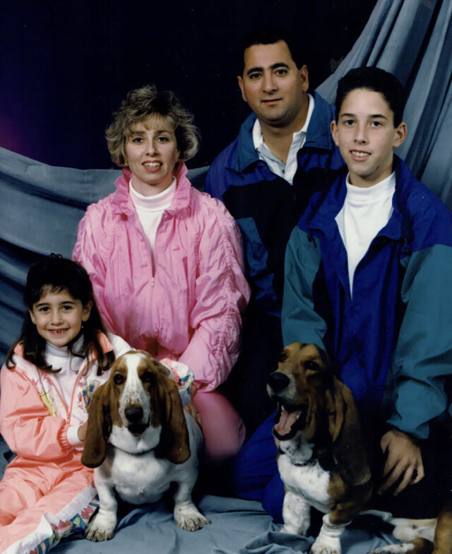 40 Awkward Family Pics That Are Too Hilarious | DeMilked