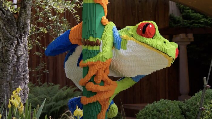 20 Incredible Lego Animals Crafted By Sean Kenney | DeMilked