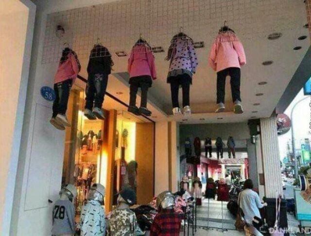 35 People Who Shrugged Off Things Saying "That's Not My Job", As Shared ...