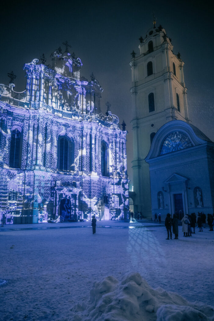 20 Mesmerizing Photos Of Vilnius Decorated For Its 700th Birthday ...