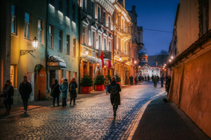 20 Mesmerizing Photos Of Vilnius Decorated For Its 700th Birthday ...