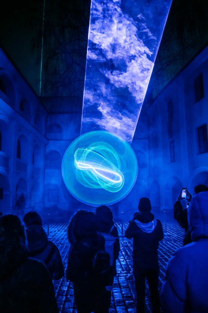 20 Mesmerizing Photos Of Vilnius Decorated For Its 700th Birthday ...