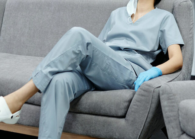 30 Uplifting Stories Of Women Supporting Other Women | DeMilked