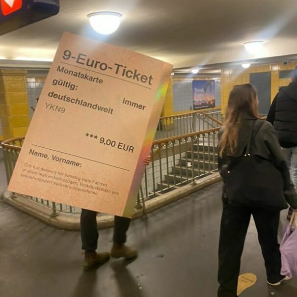 "Berlin Subway Creatures”: 25 Pics Captured By Berlin Subway Passengers ...