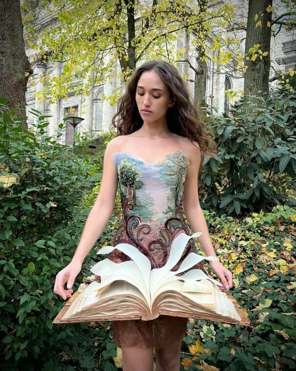 10 Wonderful Pics Of Book Dresses Created By This French Designer ...
