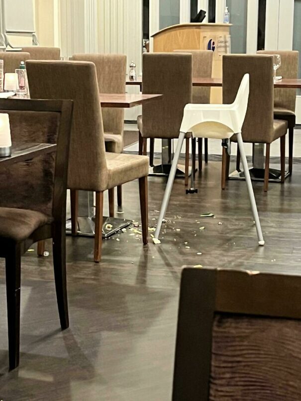 25 Examples Of The Most Entitled Customers Ever | DeMilked