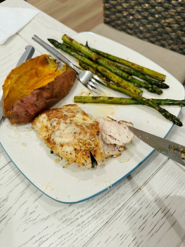 25 Examples Of The Most Entitled Customers Ever | DeMilked