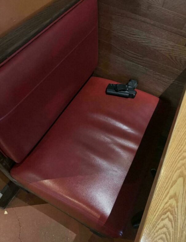 25 Examples Of The Most Entitled Customers Ever | DeMilked