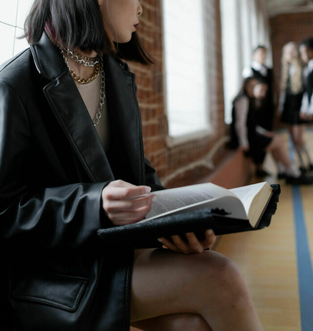 25 People Share Their Experiences Of Falling Out With A Close Friend ...