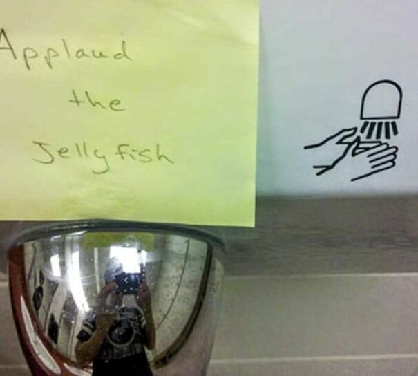 35 Of The Most Unusual And Hilarious Warning Signs Shared In This ...