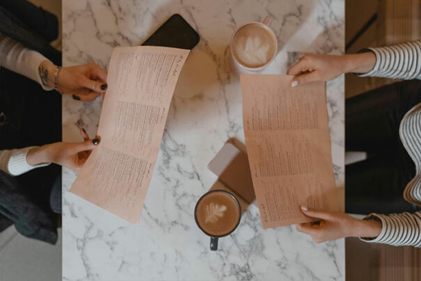 25 ‘Outdated’ Things People Refuse To Let Technology Replace | DeMilked