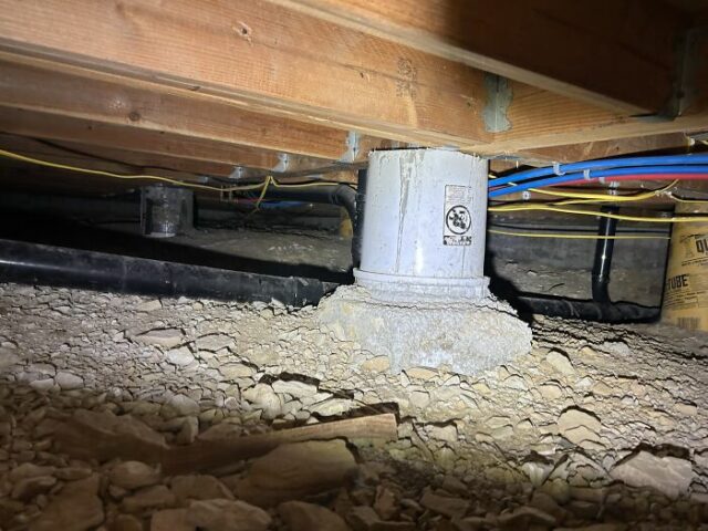 25 Chaotic Disasters Spotted During Structural Inspections | DeMilked