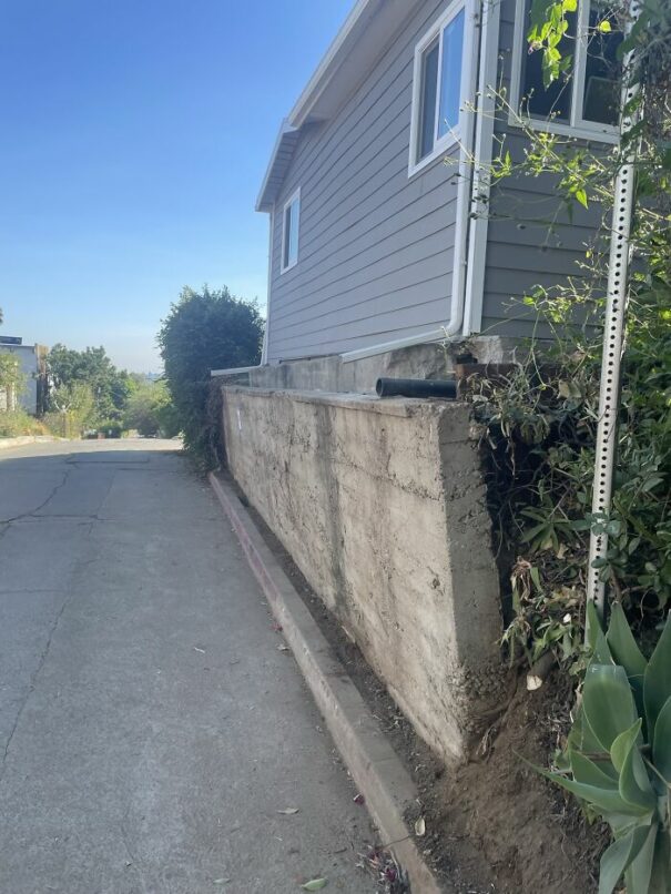 25 Chaotic Disasters Spotted During Structural Inspections | DeMilked