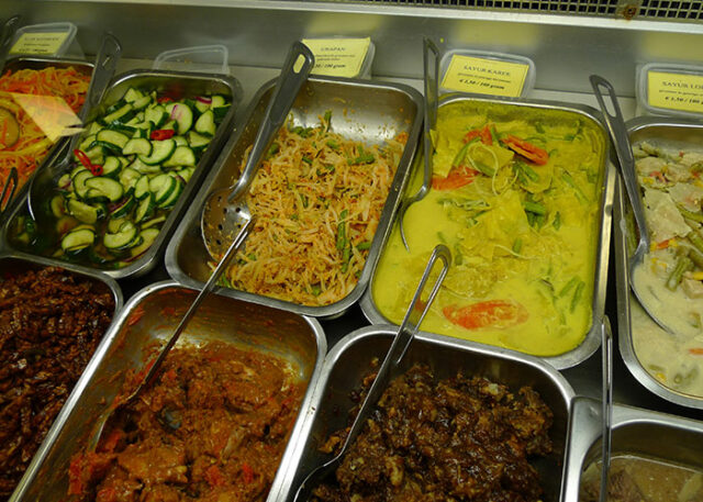 25 Common Rules People Continuously Break Because They Make No Sense ...