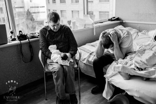 27 Powerful Photos That Graced The 2024 Birth Photography Image ...