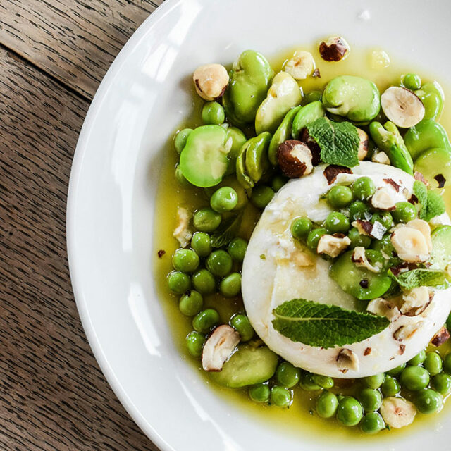 20 Female Traits That Men Consider As Red Flags | DeMilked