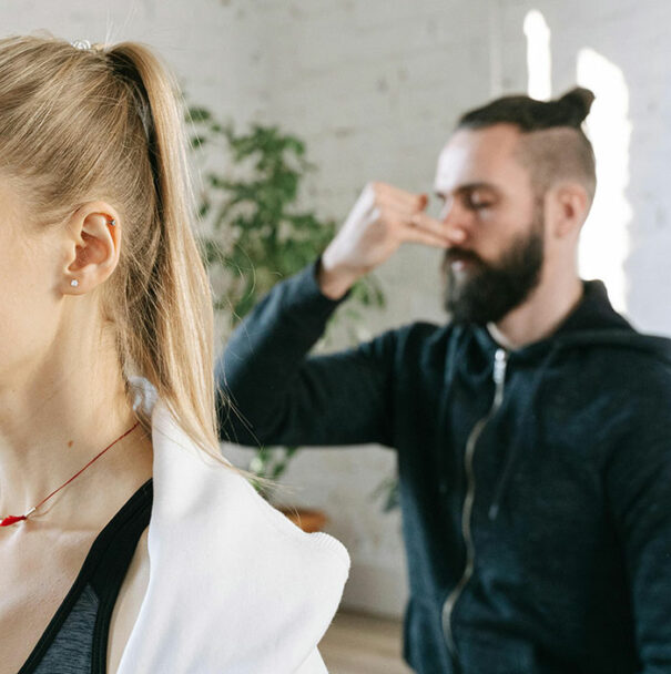 20 Female Traits That Men Consider As Red Flags | DeMilked
