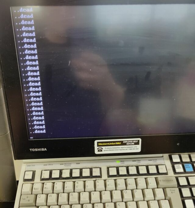 40 Of The Funniest Computer Glitches And Software Fails | DeMilked