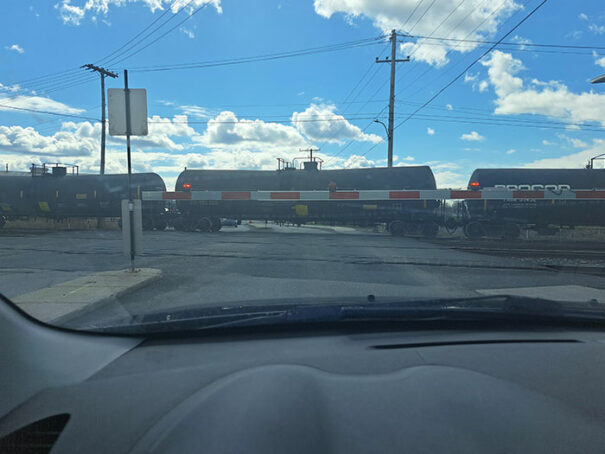 40 Mildly Infuriating Everyday Things Most People Can Relate To | DeMilked