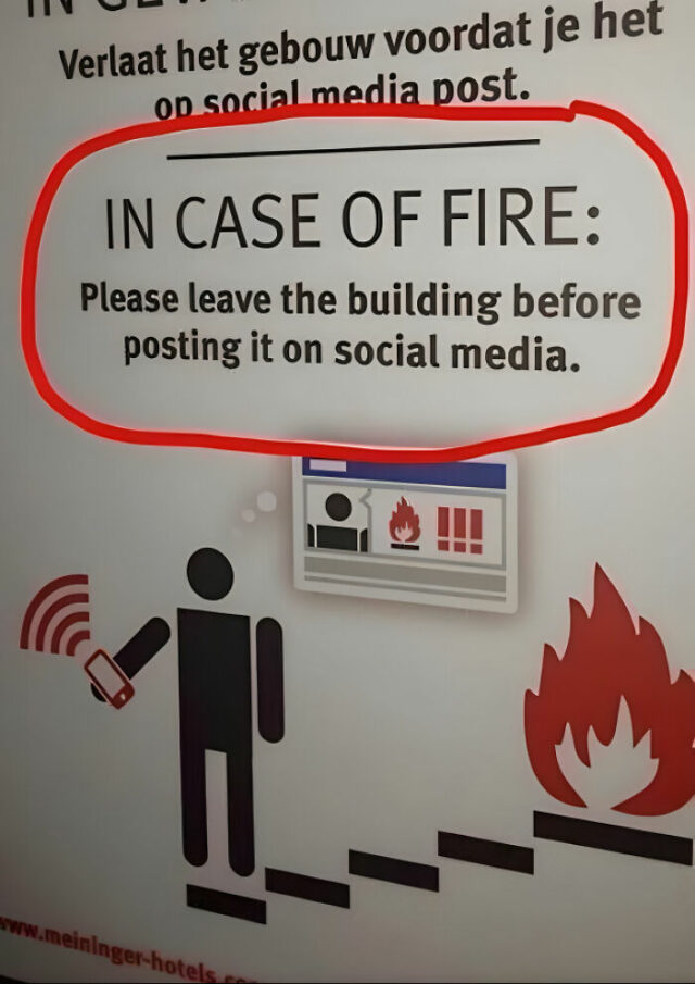 40 Unhinged Signs Spotted In Public | DeMilked