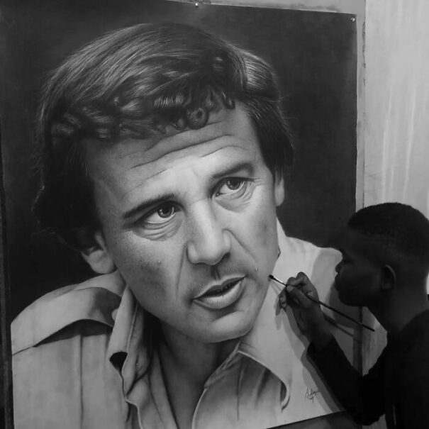 20 Charcoal Creations That Blur The Line Between Art And Reality, By ...